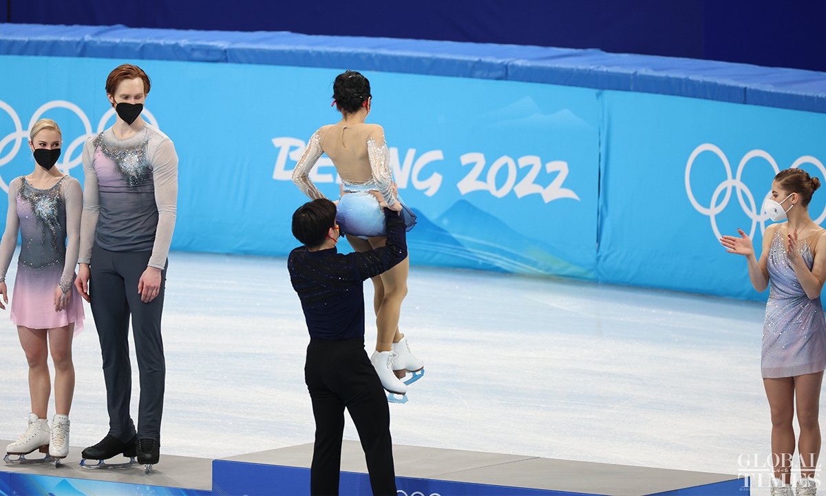 Live from Beijing 2022: Han Cong and Sui Wenjing clinch gold in pairs ...