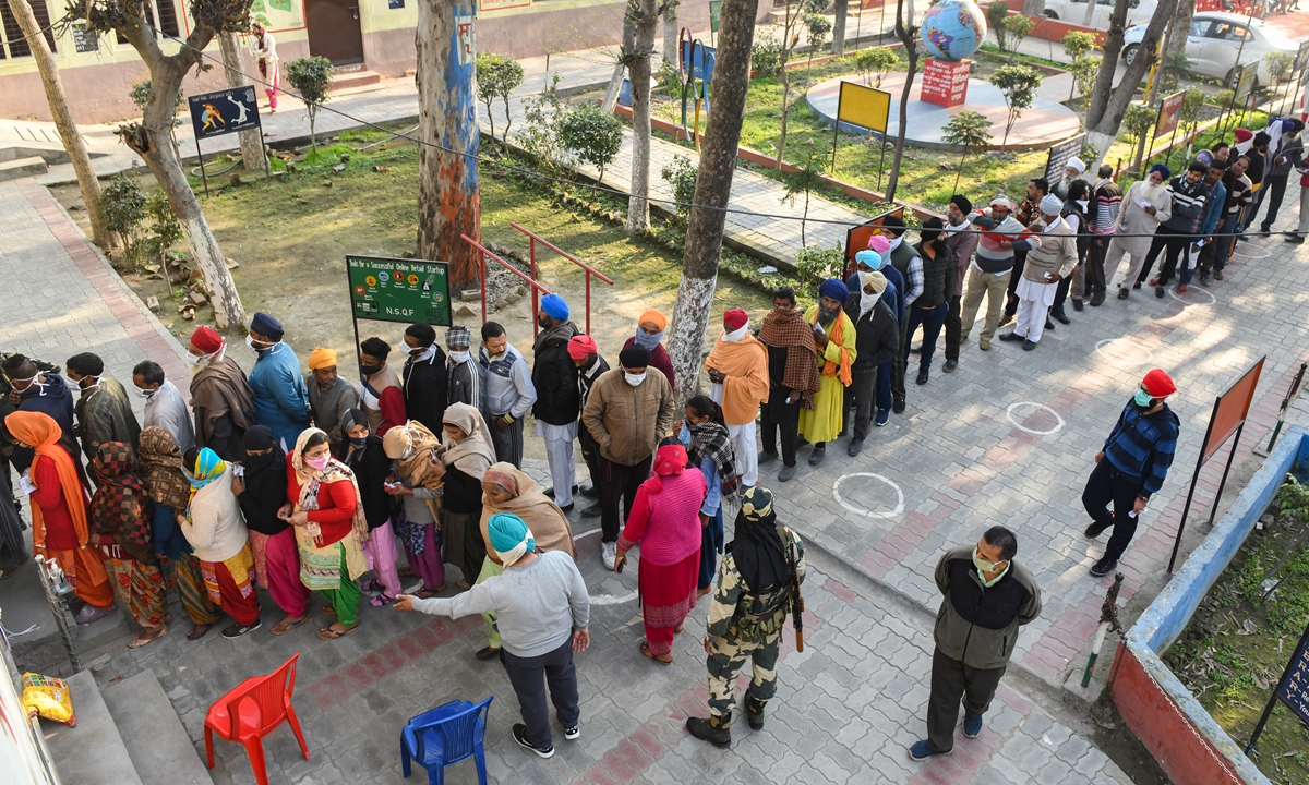 Ballot stations - Global Times
