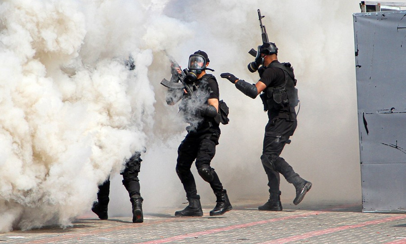 Palestinian security forces show military skills! - Global Times