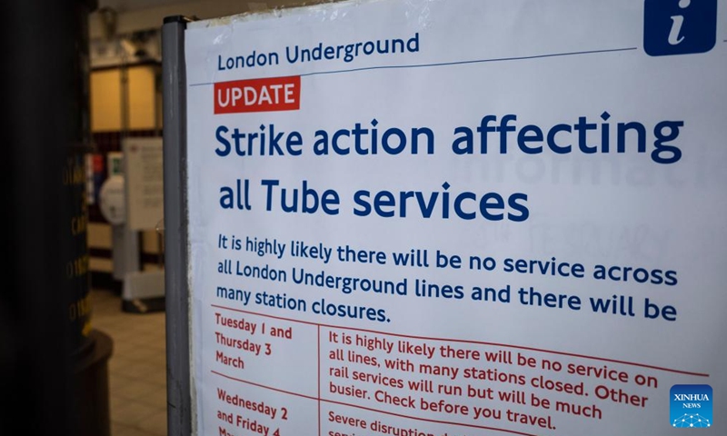London commuters face chaos as Underground workers strike over pensions ...