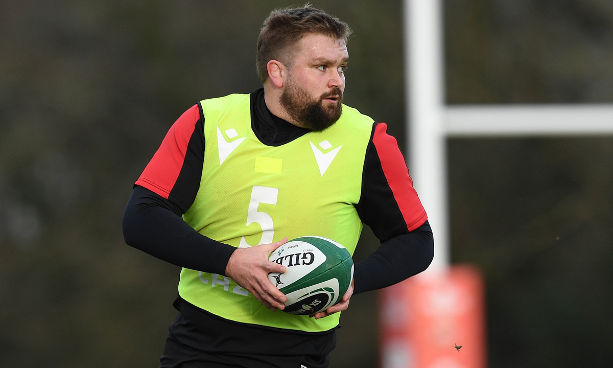 Wales say Francis available despite surgeon’s warning on head injury ...