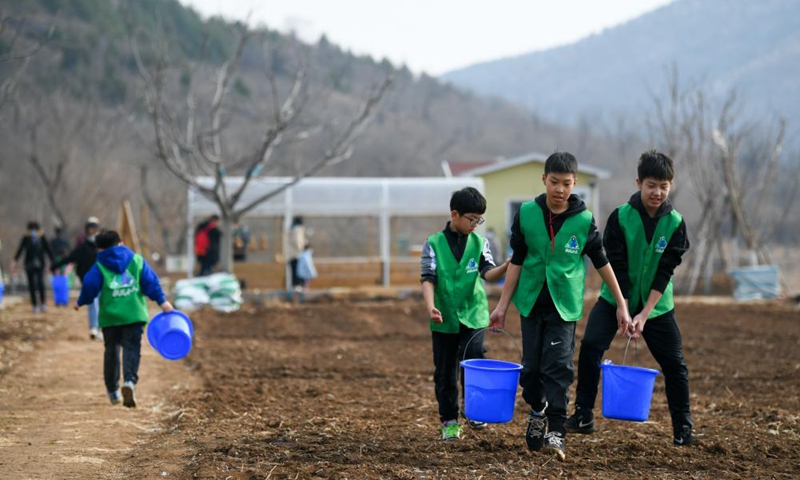 Tree-planting event held at wasted quarry in Tianjin - Global Times