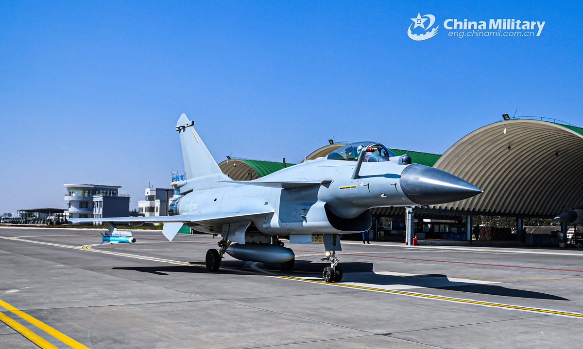 J-10 fighter jets engage in 24-hour flight - Global Times