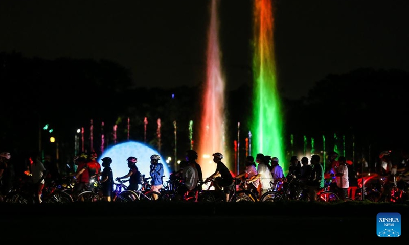 People across world celebrate annual Earth Hour - Global Times