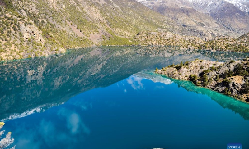 View of 'three-colored lakes' in China's Tibet - Global Times