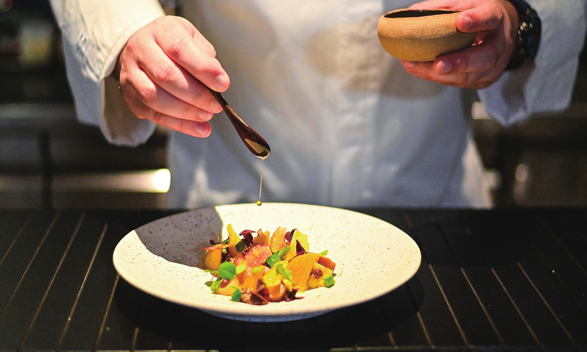 China-based chef earns the first Michelin star - Global Times
