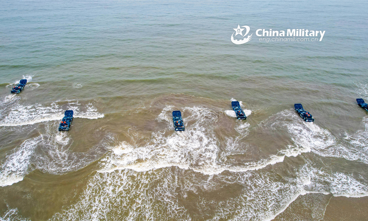Amphibious armored vehicles in maritime training exercise - Global Times