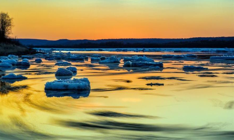 Beautiful ice scenery of Huma river in Summer - Global Times