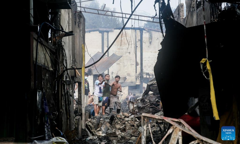Some 500 families lose homes in residential fire in Manila, Philippines ...