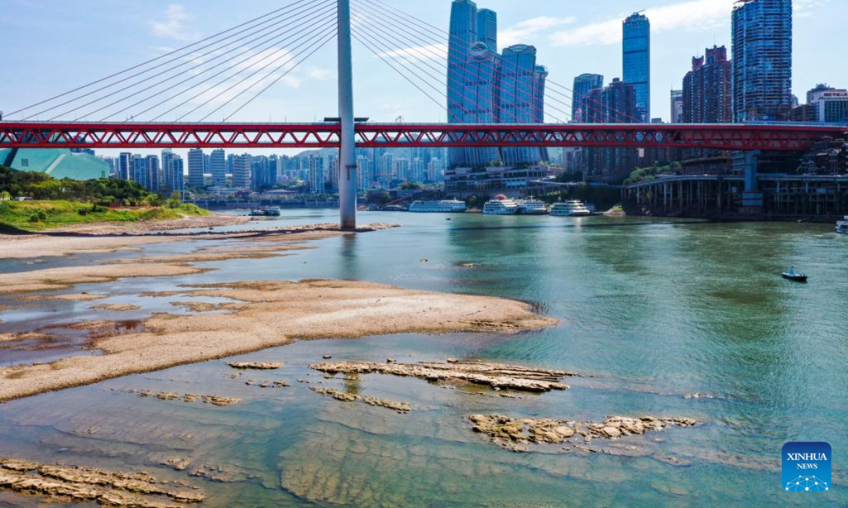 Water level of Jialing River in SW China falls significantly - Global Times