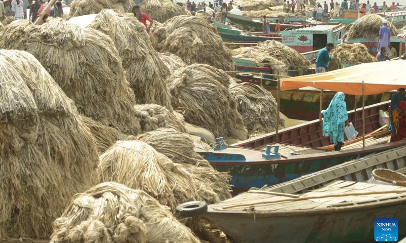Jute market at ferry terminal in Bangladesh - Global Times