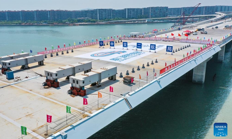 12-kilometer Xiang'an Bridge in China's Fujian completes closure ...
