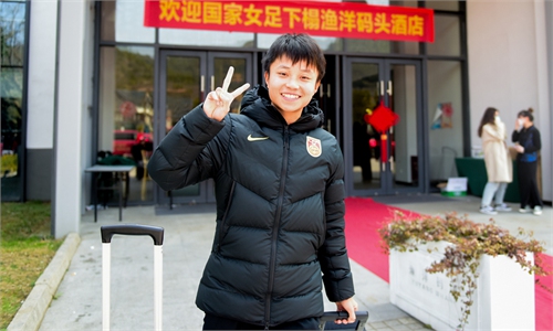 Chinese young gun Zhang Linyan scores in Swiss Nationalliga A debut ...