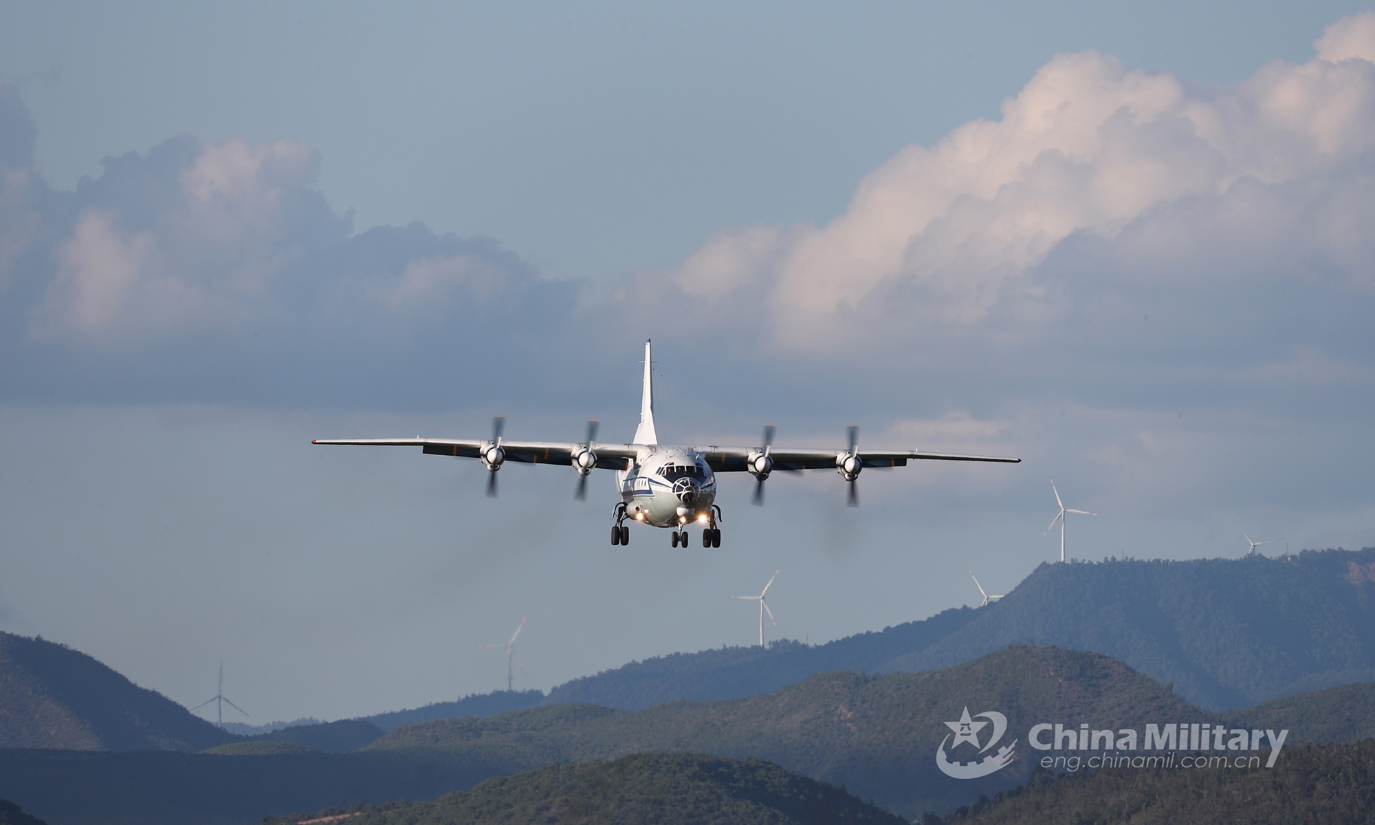 Anti-submarine aircraft in round-the-clock flight training - Global Times
