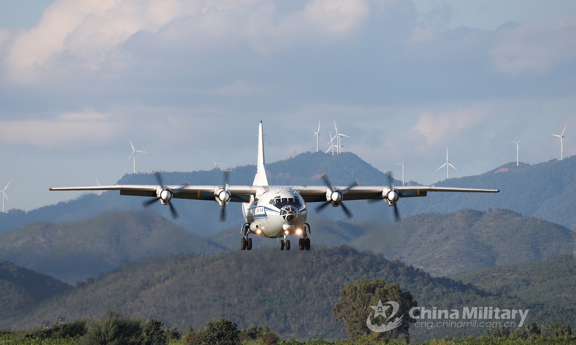 Anti-submarine aircraft in round-the-clock flight training - Global Times