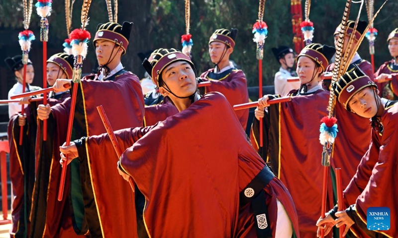 Ceremony marking 2,573rd birth anniv. of Confucius held in Qufu, east ...