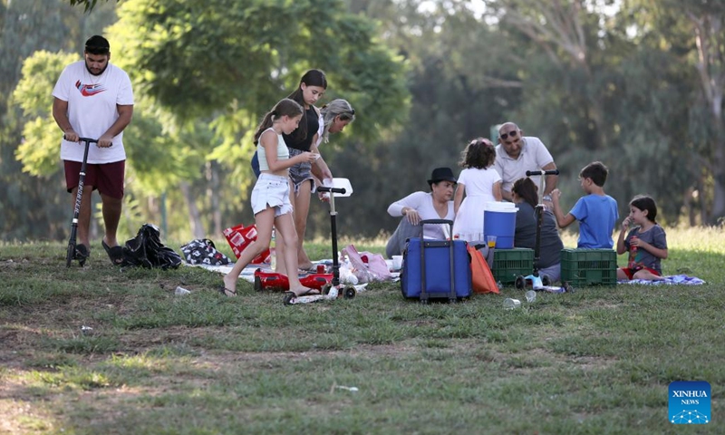 People enjoy themselves during Sukkot holiday in Tel Aviv, Israel ...