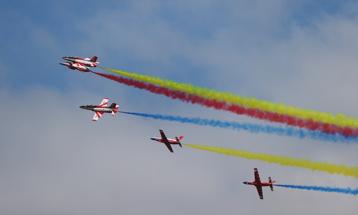 Spectacular show - Global Times