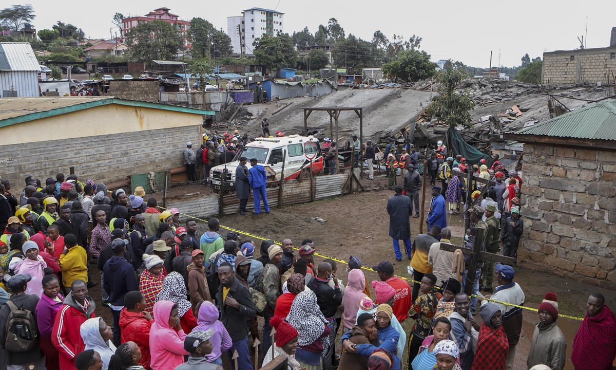 Building collapse - Global Times