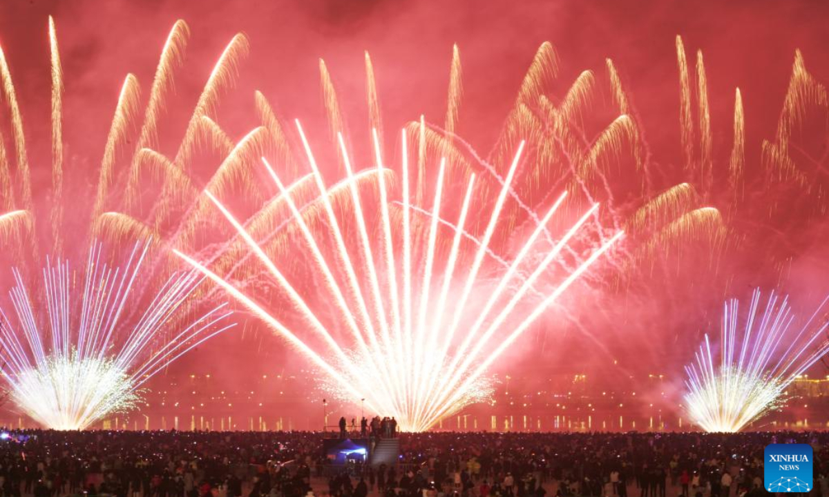 People watch fireworks show to greet Spring Festival in Xi'an, China's ...