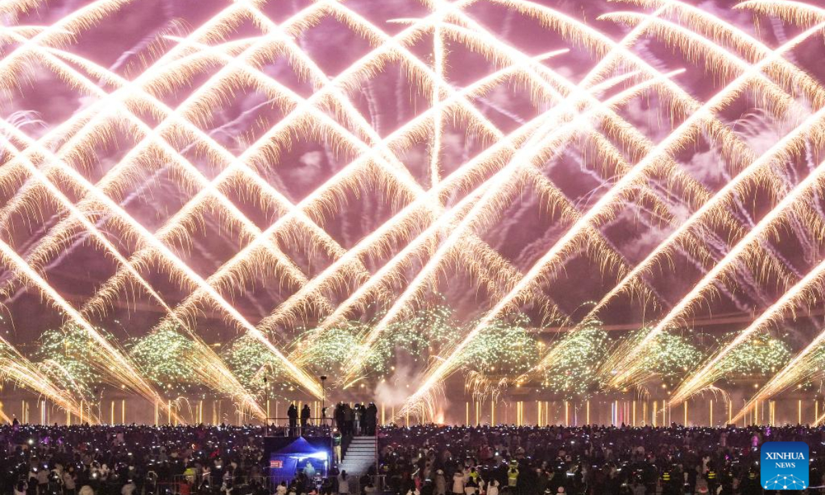 People watch fireworks show to greet Spring Festival in Xi'an, China's ...