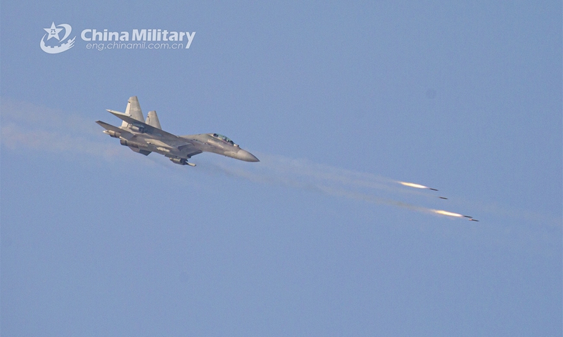 Fighter jets engage in flight training - Global Times