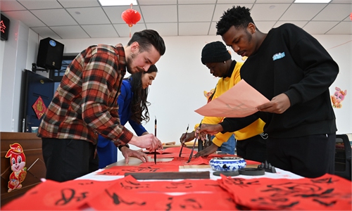 How foreigners celebrate Spring Festival in China - Global Times