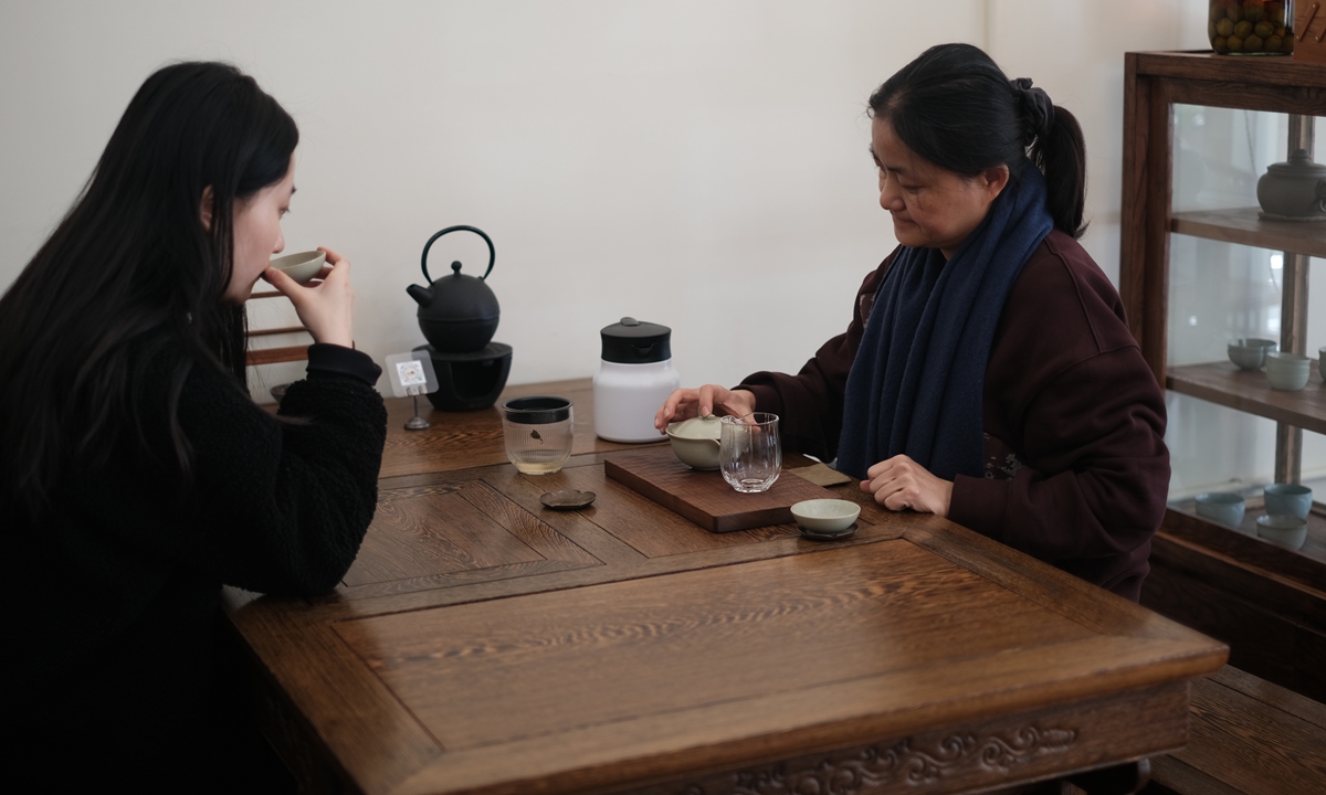 More Chinese Gen Zs start own businesses, hiring their parents - Global ...