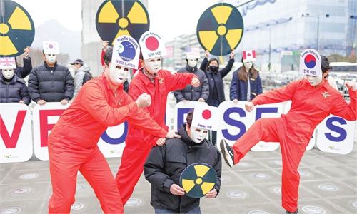 Fighting for Earth - Global Times