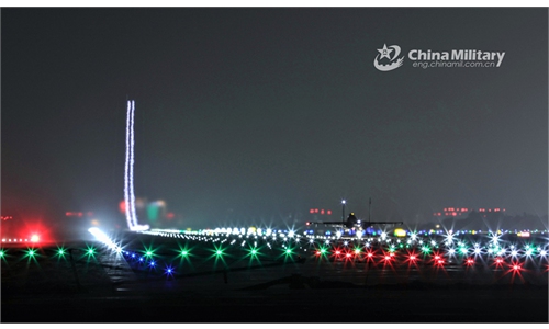 Fighter jets soar up into sky at night - Global Times