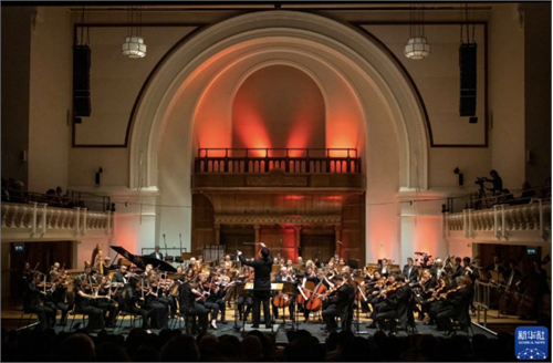 Symphony concert mesmerizes London with fusion of Eastern and Western ...
