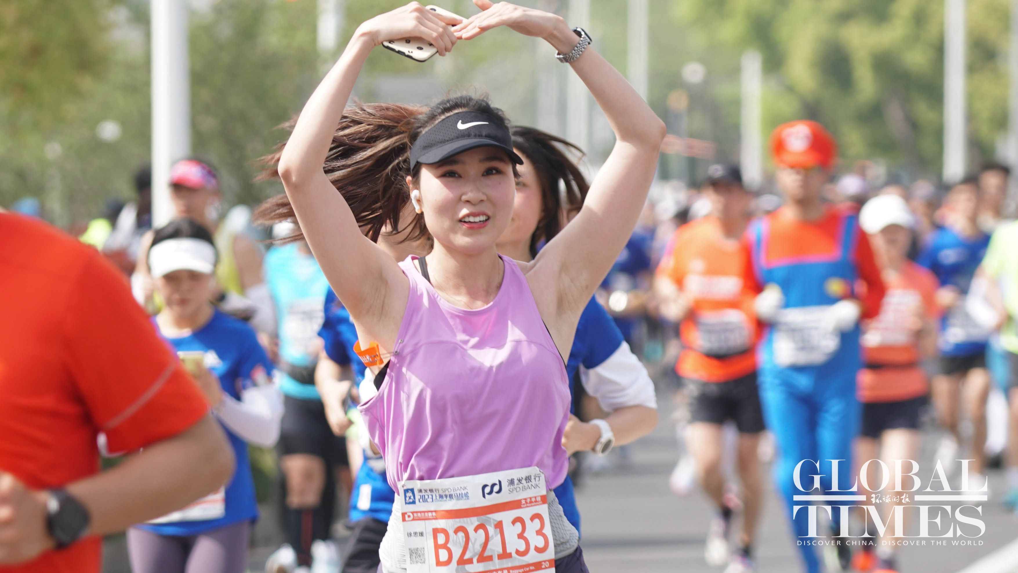 Shanghai International Half Marathon kicks off with 15,000 runners ...