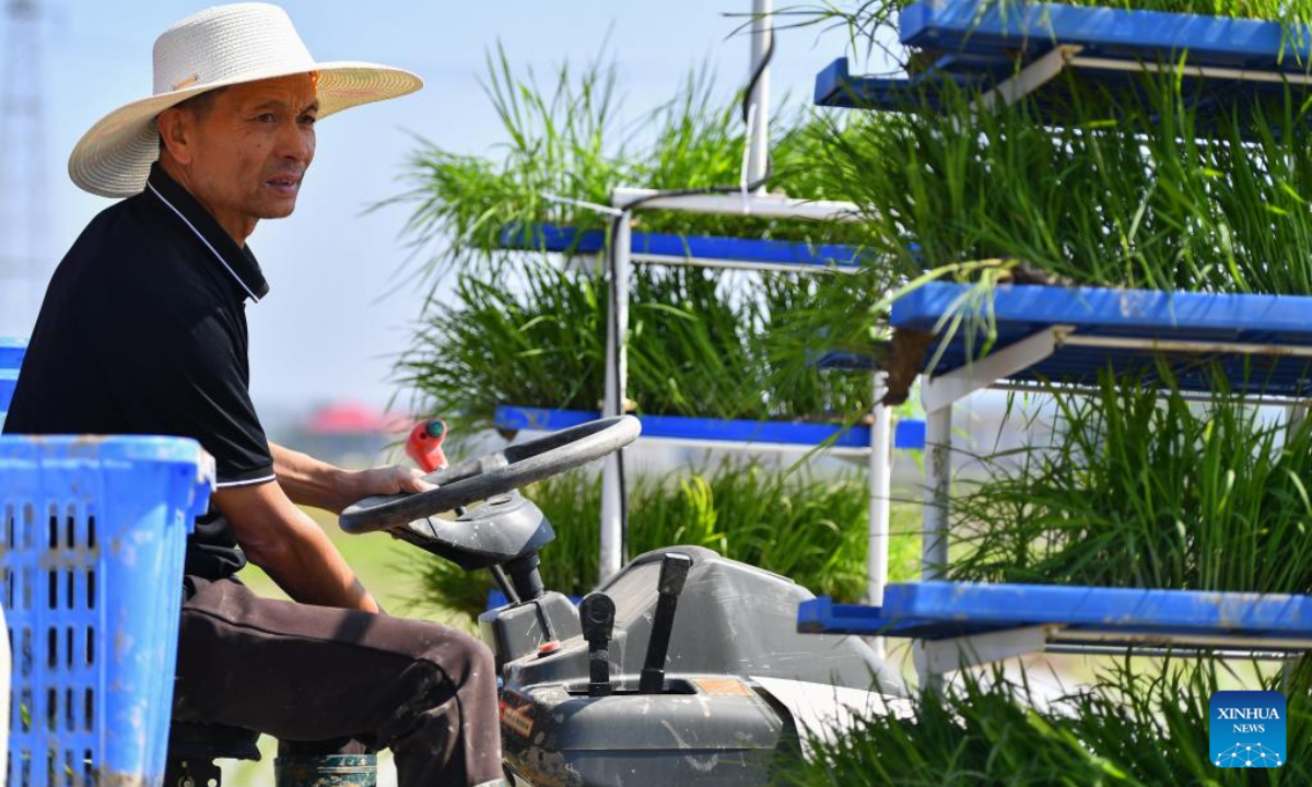 Farmers busy with spring ploughing in China's Hunan - Global Times