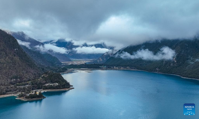Charming view of Basum Lake in SW China's Tibet - Global Times