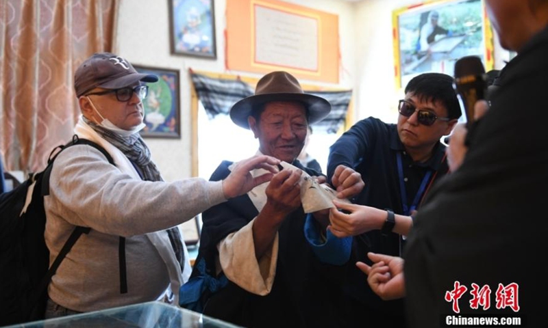 Reporters from home and abroad impressed by Tibetan culture - Global Times