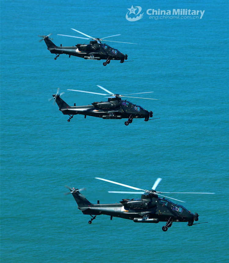 Attack helicopters fly over sea - Global Times