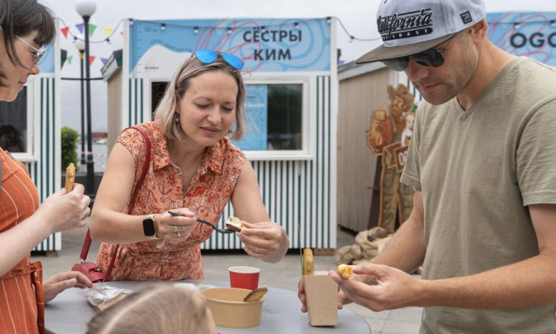 People attend food festival in Vladivostok, Russia - Global Times