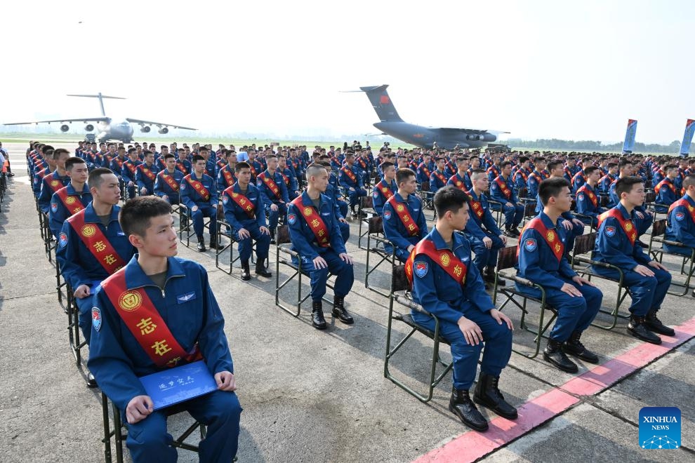 Chinese air force recruits best-ever cadets in 2023 - Global Times