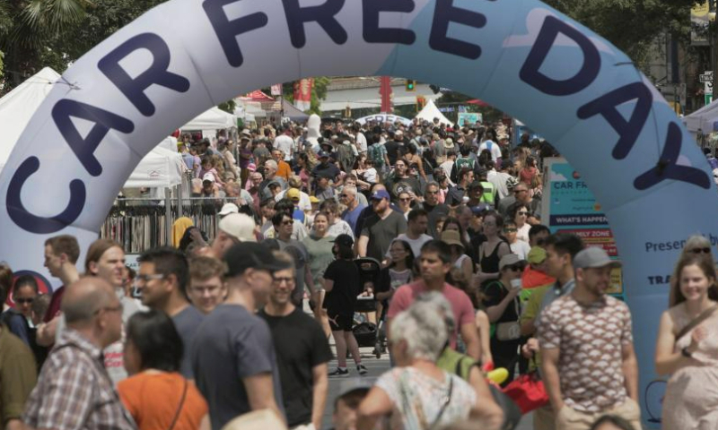 Car Free Day marked in Canada to promote low-carbon lifestyle - Global ...