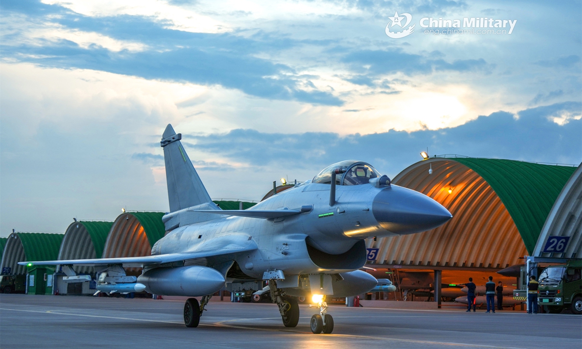 J-10 fighters leave for 24-hour flight training - Global Times