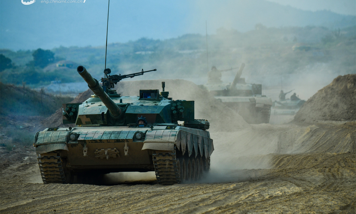 Main battle tanks maneuver in complex terrain - Global Times
