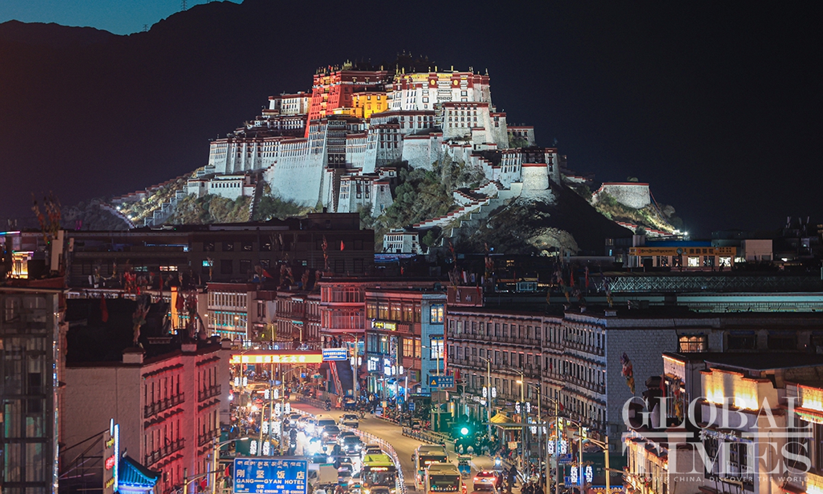 Potala Palace in Lhasa starts annual whitewash - Global Times