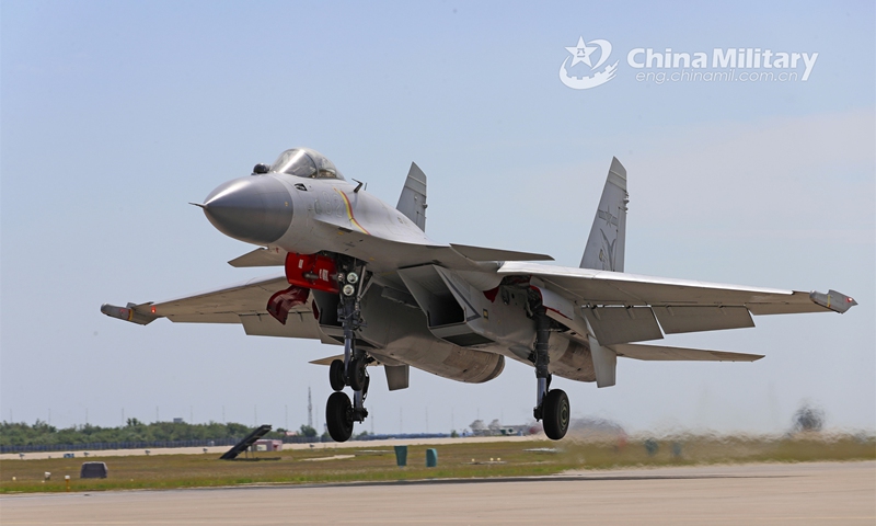 Fighter jets take off for training - Global Times