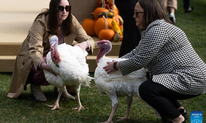 Biden attends National Thanksgiving Turkey Pardoning Ceremony at White ...