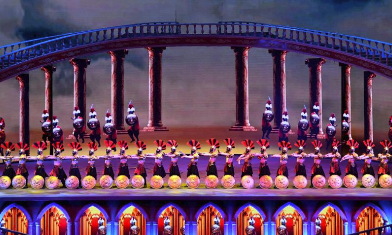 Live-action performance Legend of the Camel Bell staged in NW China ...