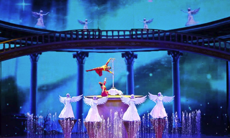 Live-action performance Legend of the Camel Bell staged in NW China ...