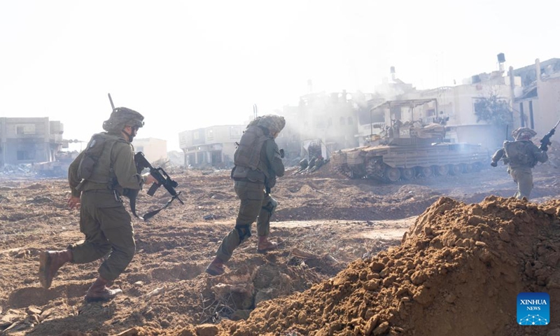Israeli troops conduct military operations in southern Gaza Strip ...