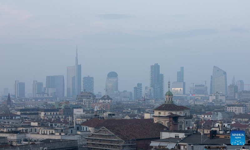 Northern Italy imposes restrictions to curb rising air pollution ...