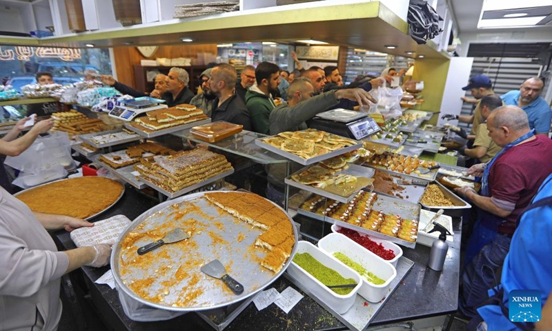Local store sells sweets on first day of Ramadan in Lebanon - Global Times