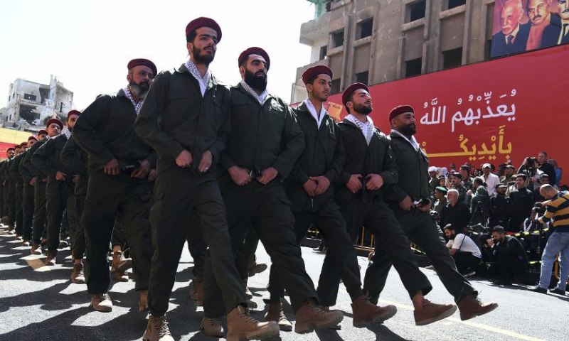 People march in military parade to mark Int'l Quds Day in Syria ...